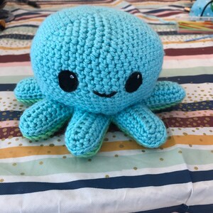 PATTERN: Crochet Reversible Octopus Pattern - Etsy