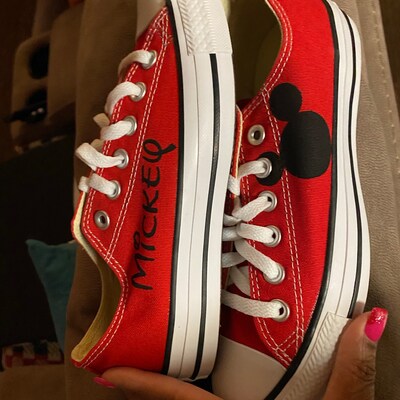 Converse Hand Painted With Mickey Mouse Design Men's Sizes 8 and 10 ...