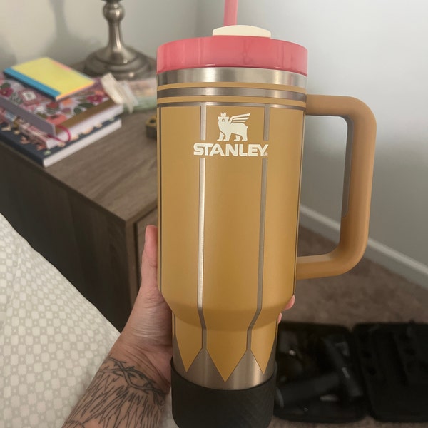 Tennis/softball Engraved and Hand Painted 40oz STANLEY With Handle ...