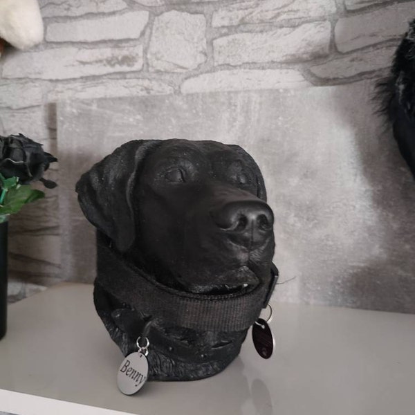 Black Lab Memorial Urn - Etsy