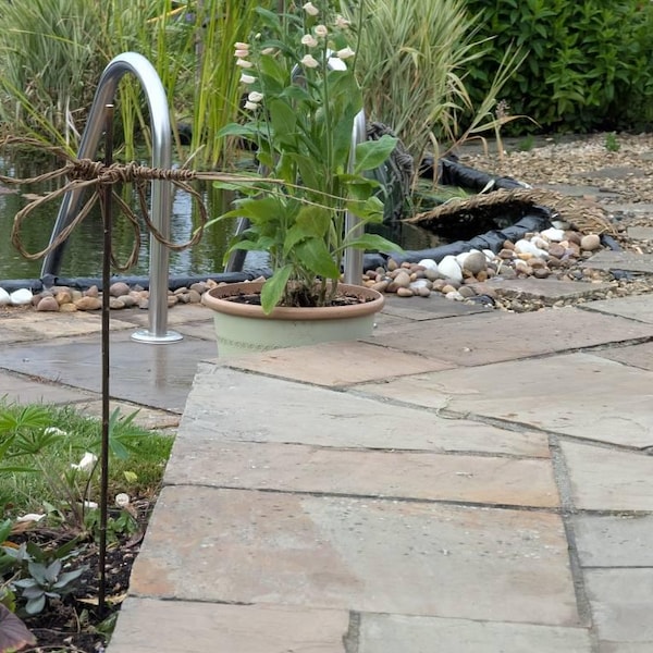 Hedgehog Pond Ramp, Hedgehog Conservation, Pond Decorations, Gardener ...