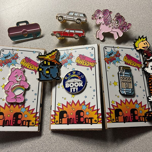 Retro 80s Final Fantasy 1 NES Inspired 8-bit Enamel Pin Red Mage Lapel ...