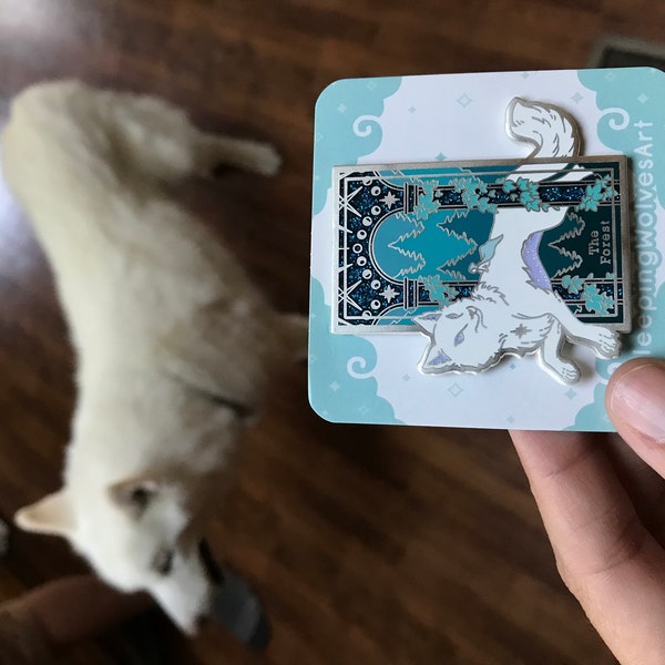 Wolf Arch Hard Enamel Pin - Etsy