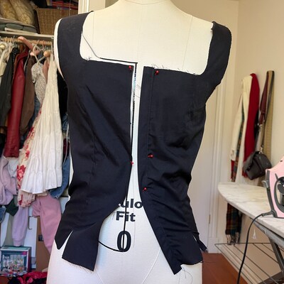 Y2K Backless Top Sewing Pattern 90s Inspired Low Back Tee Open Back ...