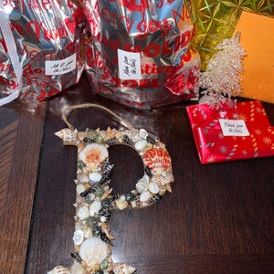 Shell Letter, Coastal Shell Name, Beach Decor, Wedding Gift - Etsy