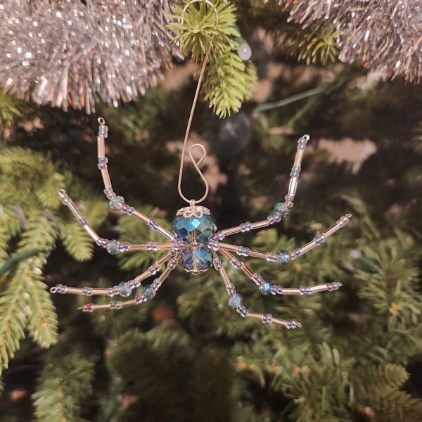 Christmas Spiders, Ornament, Spiderville, Beaded Spiders - Etsy