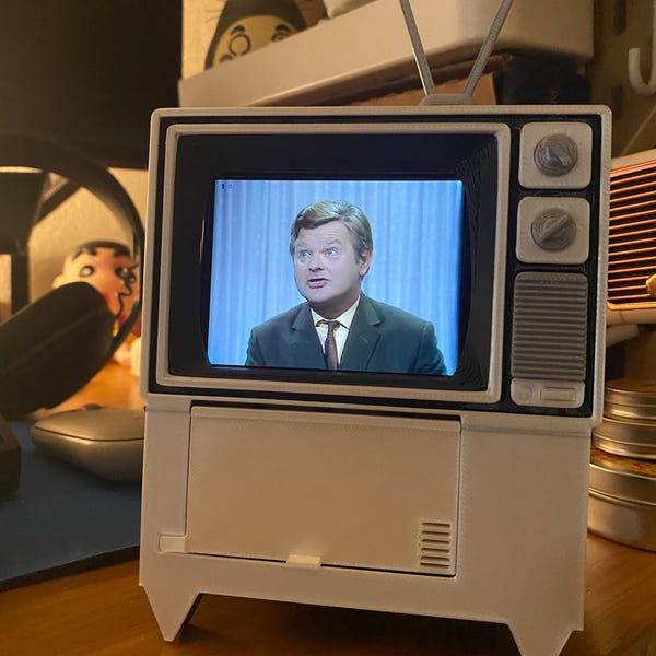 RG35XX Plus Retro TV Box Enclosure - Turns Your Miyoo Into a Retro TV ...