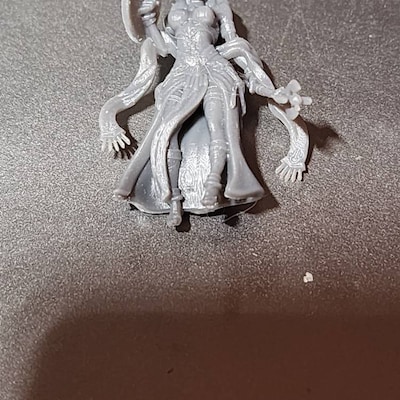 Trish Female Gunslinger Pinup 32mm or 28mm Fantasy Miniature Dnd ...