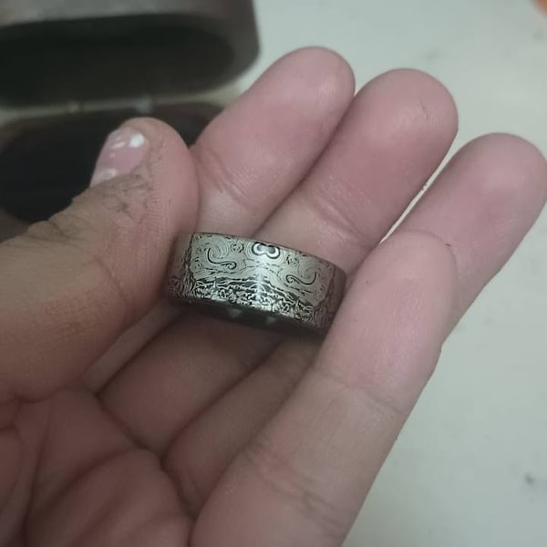 Custom Video Game Ring Mass Effect Ring N7 Combat Suit Engraved Black ...