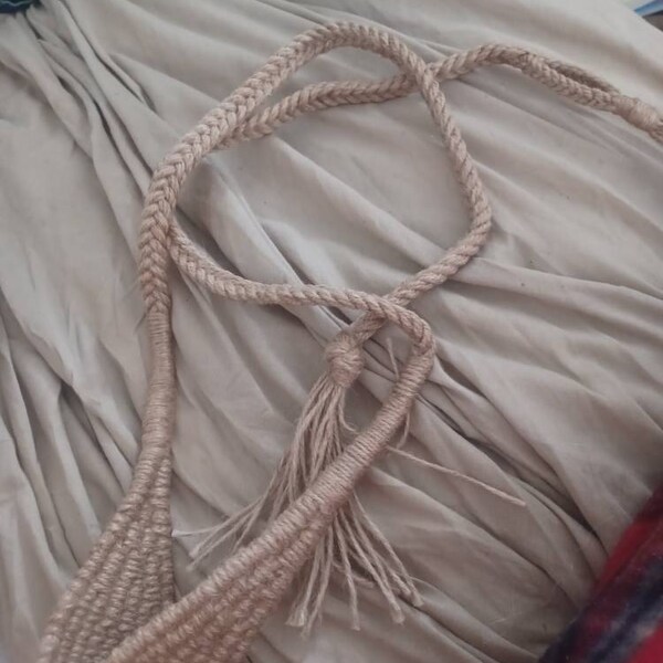 Sling Basic: Hand Woven, Round Braid, Rock Throwing Sling - Etsy
