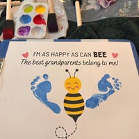Grandparents Bee Handprint Craft -- Printable DIY Best Grandparents Art ...