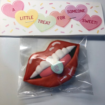 PRINTABLE Valentines for Kids Printable Valentine Treat Bag Toppers ...