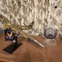 Aircraft Clock Stand,su Mig Clock CLOCK STAND for Vintage Military ...