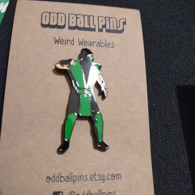 Reptile Mortal Kombat Ninja Hard Enamel Pin Arcade Gaming Badge Sega ...