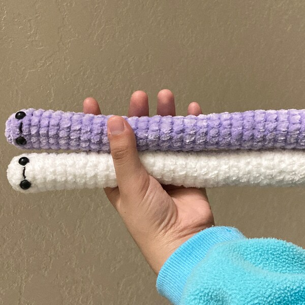 Posable Worm Plushie! _______________ Mini Crochet Worm Doll - Etsy