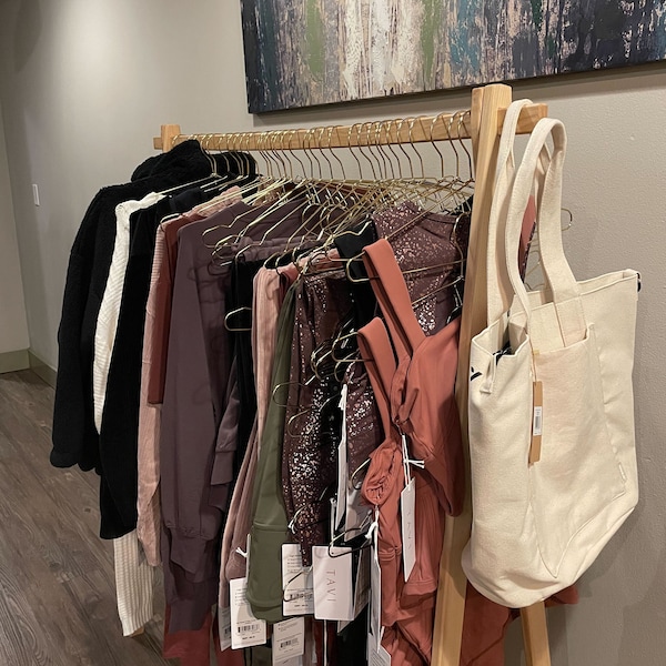 Retail Clothing Rack, Boutique Clothing Rack, Wooden, Retail Display ...