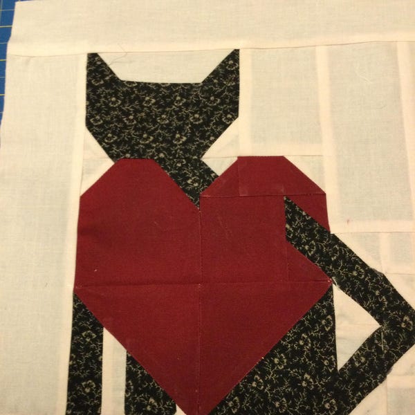 Purring Heart Mini Quilt Pattern, Cat Quilt - Etsy