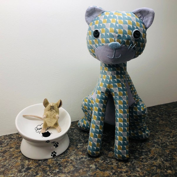 Stuffed Cat - PDF Sewing Patterns & Tutorials / Stuffed Animals ...