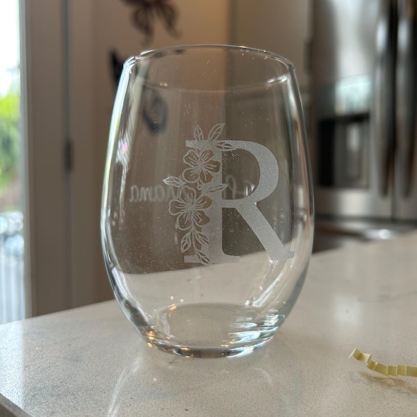 Custom Engraved Wine Glass Personalized Engraved Wine Glass Wedding 3192