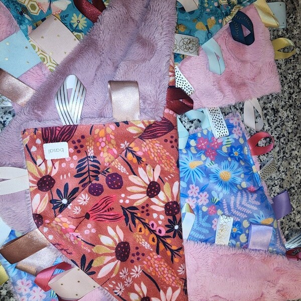 Smiley Face Baby Boy Toy, Crinkle Paper, Ribbon Toy, Grey, Yellow ...