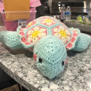 Snap the Turtle African Flower Crochet Pattern | Etsy