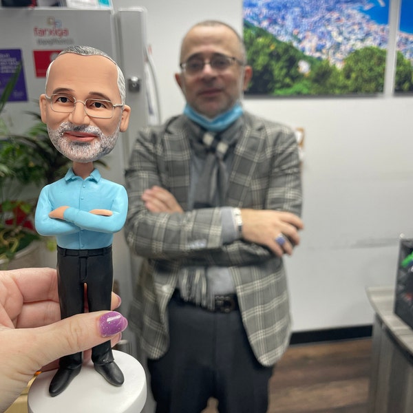 Custom Bobblehead Based on Your Photos and Ideas, Personalized ...