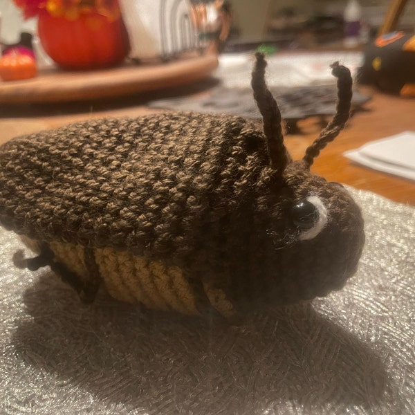Crunch the Cockroach Crochet Pattern, Amigurumi Pattern - Etsy