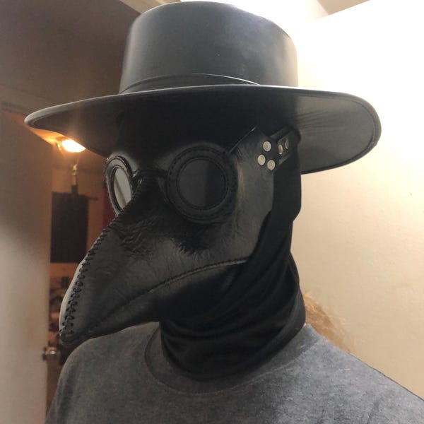 Gold Gas Mask | Steampunk Post Apocalyptic Diesel Punk Fantasy Cosplay ...