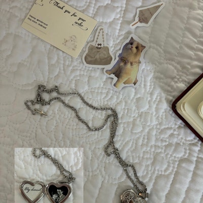 Vintage Style Rabbits Fairytale Jewelry , Epoxy Bronze Heart Pedant ...