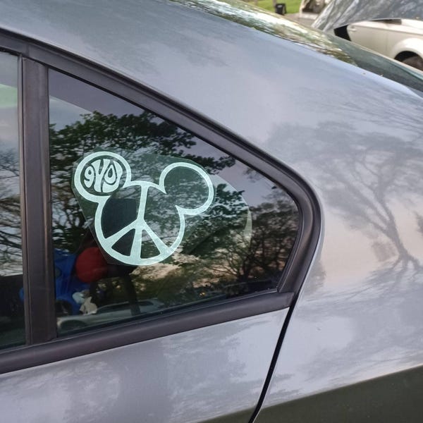 Disney Vacation Club Member Sticker -- Vinyl Car Window Sticker--dvc ...