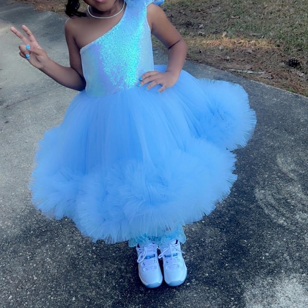 Baby Girl Gown With Chrystals Butterflies & Detachable Train, Luxury ...