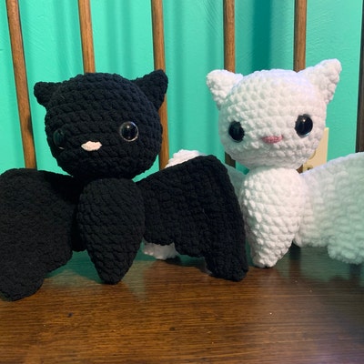 PATTERN: Plush Binx the Bat Pattern Amigurumi Chunky Bat Pattern Super ...