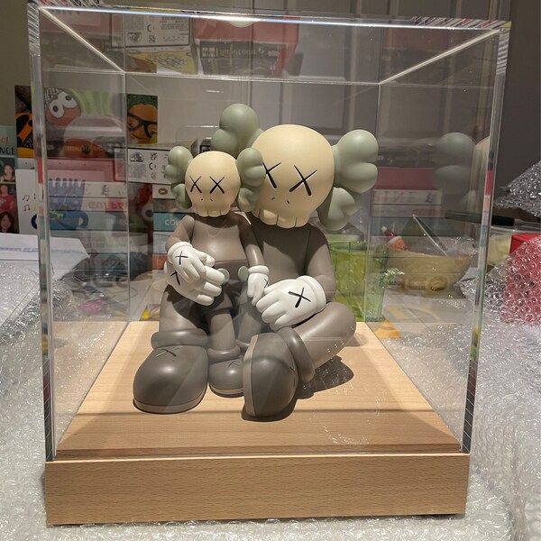 Acrylic Showcase, Display Case, With Black Wooden Base 20 X 20 X 40 Cm ...