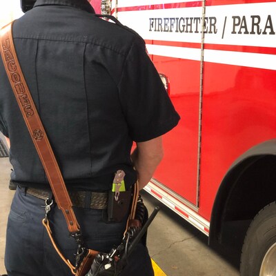 Leather Flashlight Strap With Quick Release COBRA Buckle - Etsy