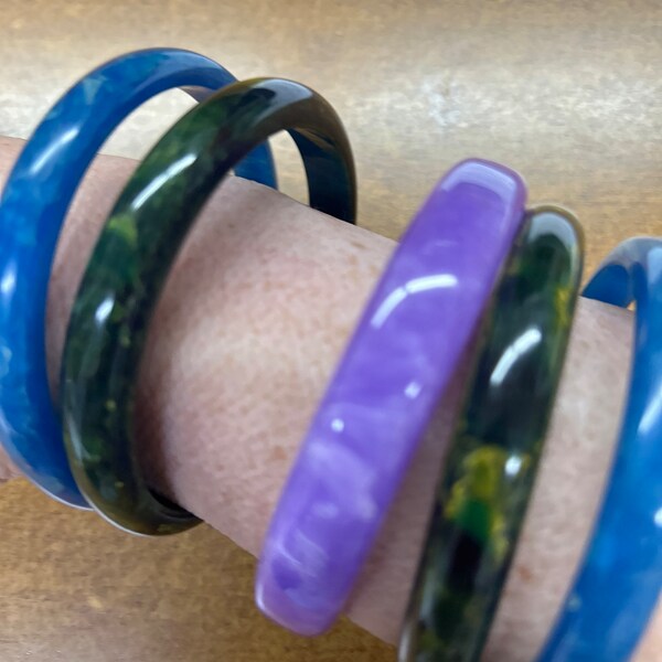 Vintage 3/4" Midnight Green Bakelite Bracelet! Lovely Flower & Vine ...