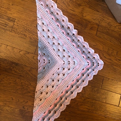 Victoria's German Shells Shawl Pattern / PDF Instant - Etsy UK