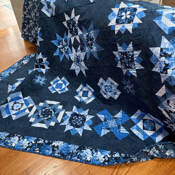 Blue/white Log Cabin Queen Quilt 85 X 105 - Etsy