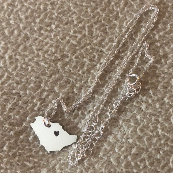 Saudi Arabia Necklace - Saudi Arabia Jewelry - Saudi Arabia Gift ...