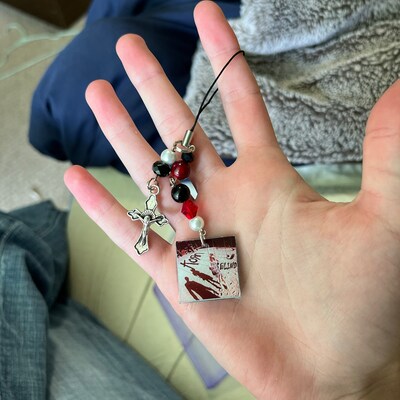 Deftones 'around the Fur Album Inspired Beaded Keychain / Phone Charm ...