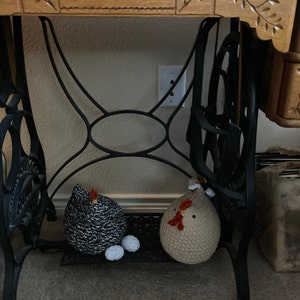 Mama and Mini Mabel Chicken CROCHET PATTERN - Etsy