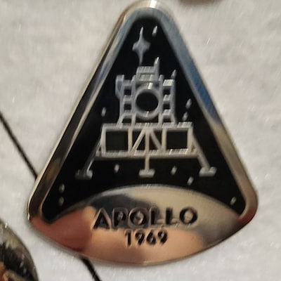 NASA Apollo 11 Lunar Lander Enamel Pin Space Pin Cosmic Science Art ...