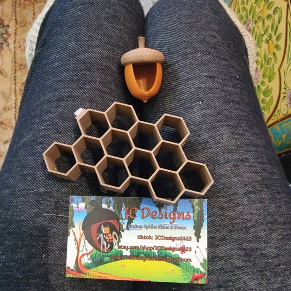 3D Printed Magnetic Acorn Spider Hide- Upgraded Sling Acorn Magnets! - Etsy