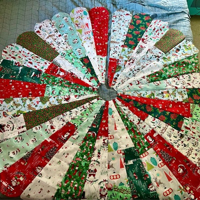 PDF Pattern for Giant Dresden Christmas Tree Skirt - Etsy