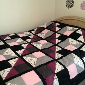 Leaded Light Quilt Pattern PDF Download - Etsy