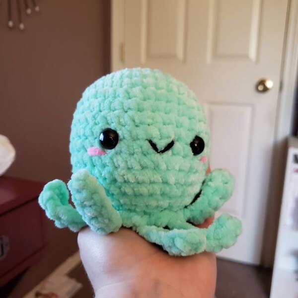 No-sew-octo Crochet Pattern Amigurumi Mini Octopus Pocket Octo - Etsy