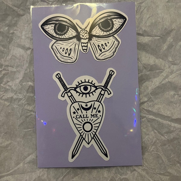 Scott Pilgrim Takes Off: Ramona and Scott Button Duo - Etsy