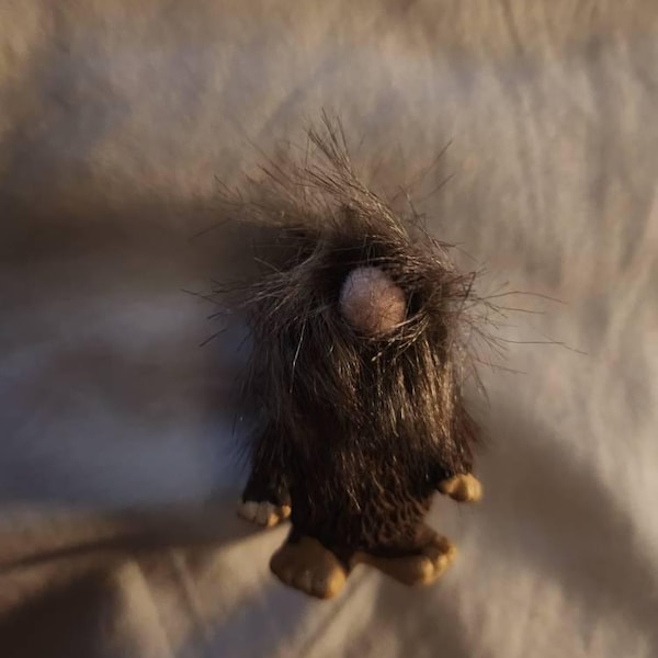 Resin Bigfoot Sasquatch W/ Faux Hair Miniature Pocket Charm Figurine ...