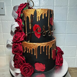 Hijabi Line Art Cake Charm Range of Size & Colour Options - Etsy