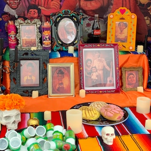 Coco Photo Ofrenda, Coco Altar Photos , Coco Movie, Coco Party, Coco ...