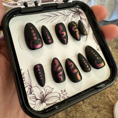 Friday the 13th Inspired Press on Nails Luxury Nails Halloween Nails ...